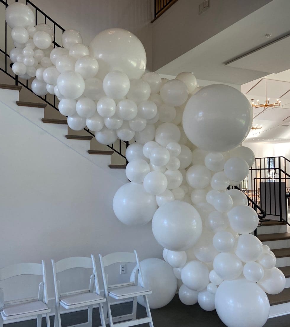 Garlands | Andon Balloons and Signs